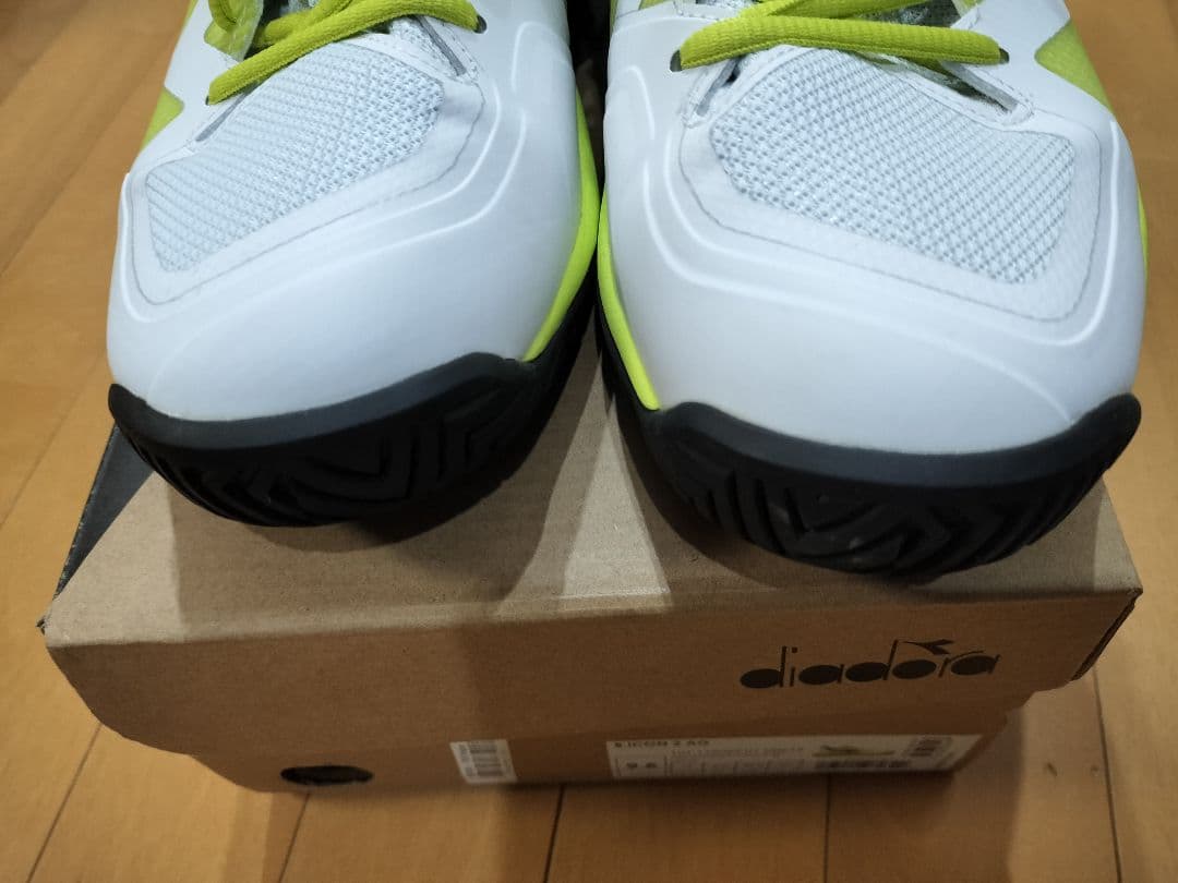 レアカラー　DIADORA　ビーアイコン 2 テニスシューズ