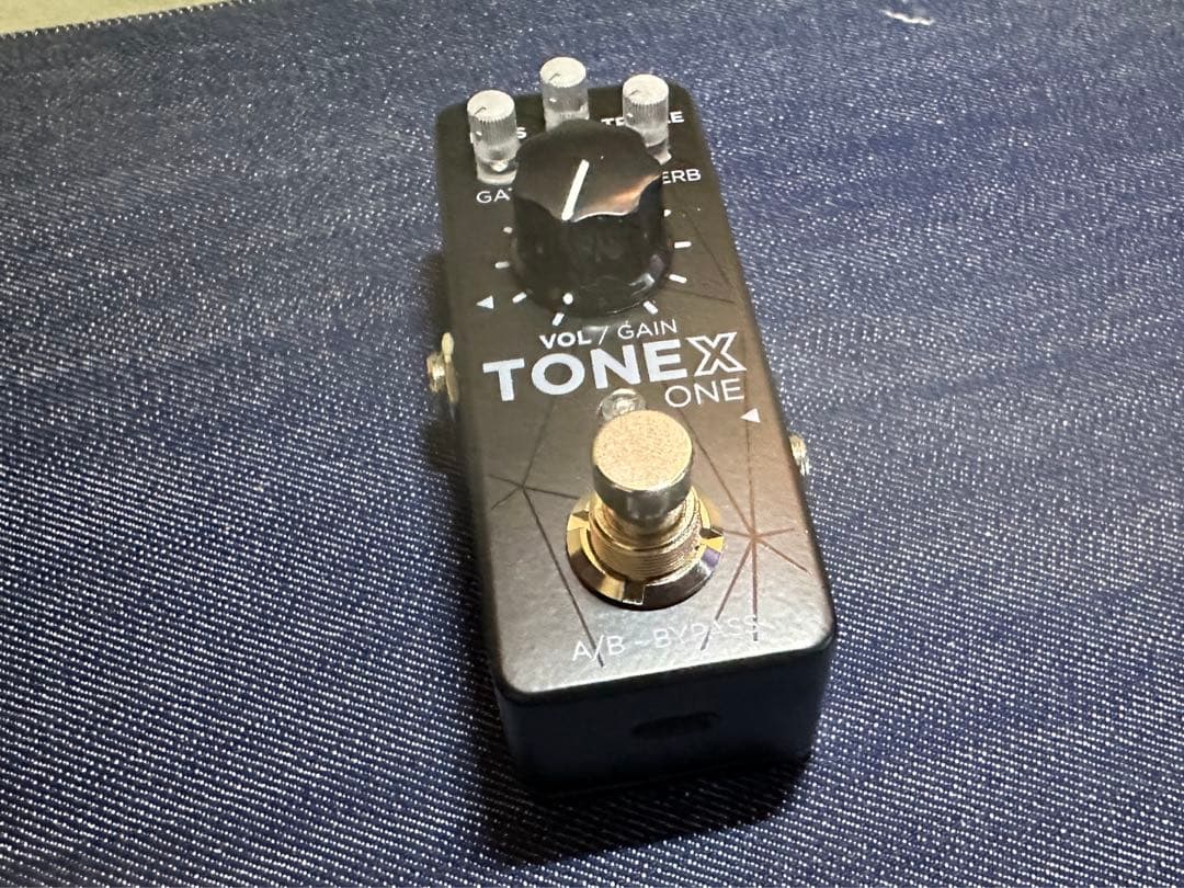 ギター IK Multimedia TONEX ONE