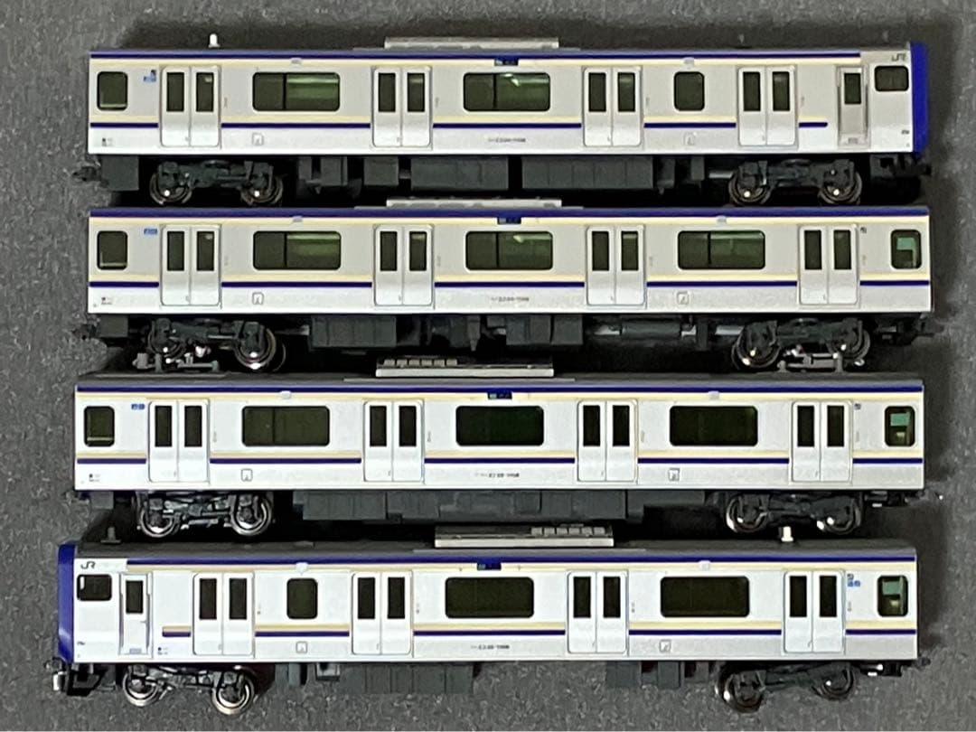 KATO 10-1705 e235系1000番台 横須賀/総武快速線 付属編成