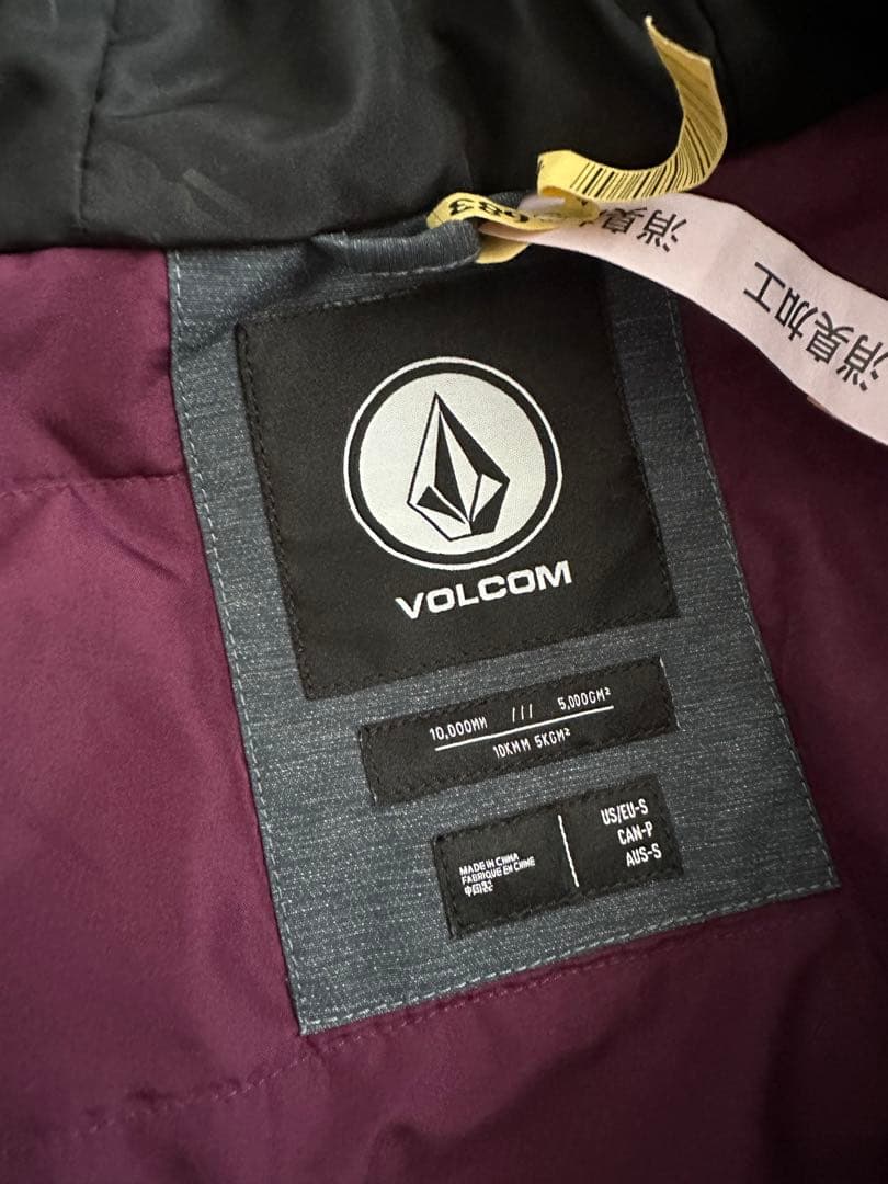 VOLCOM スノーボードウェア　レディース　Sサイズ