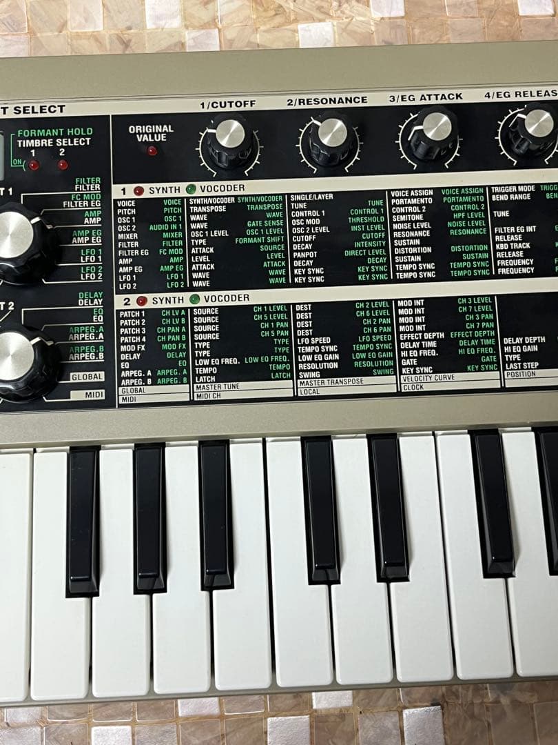 t*e様 KORG microKORG シンセサイザーとNumarkヘッドホンセ