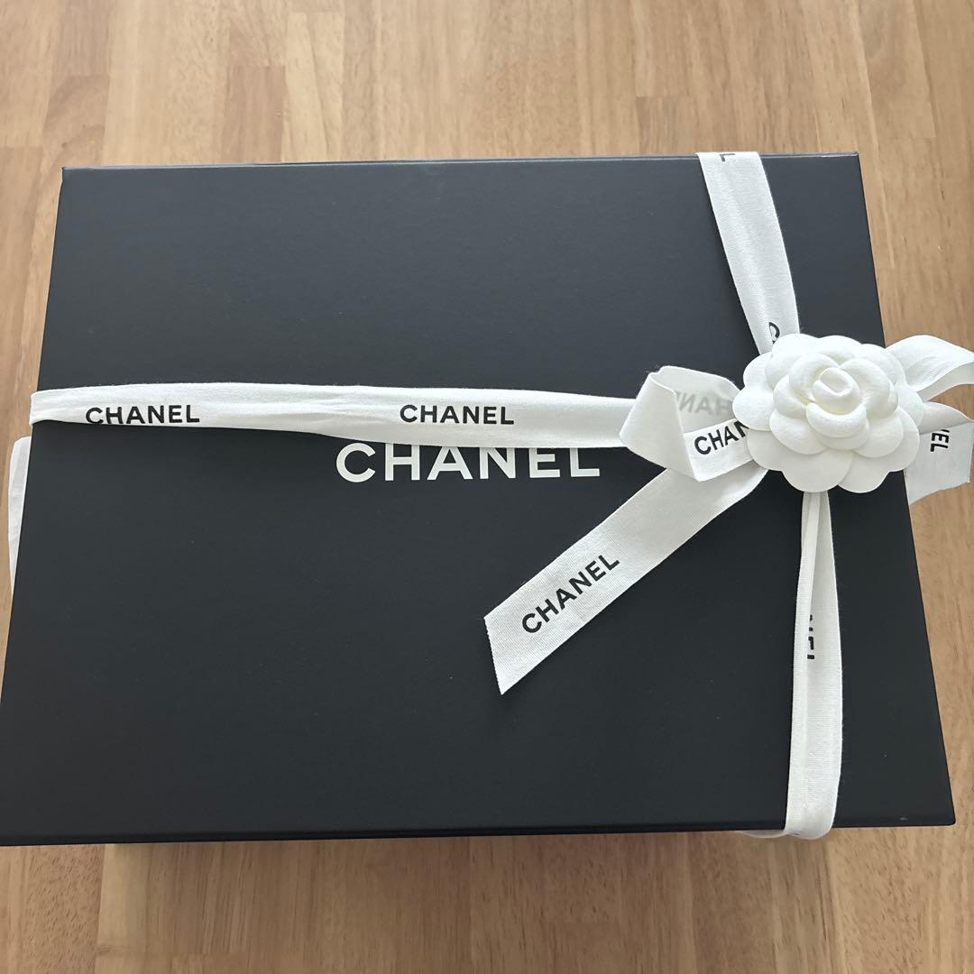CHANEL ココハンドル入っていた箱 box 空き箱 ショッパー 新品