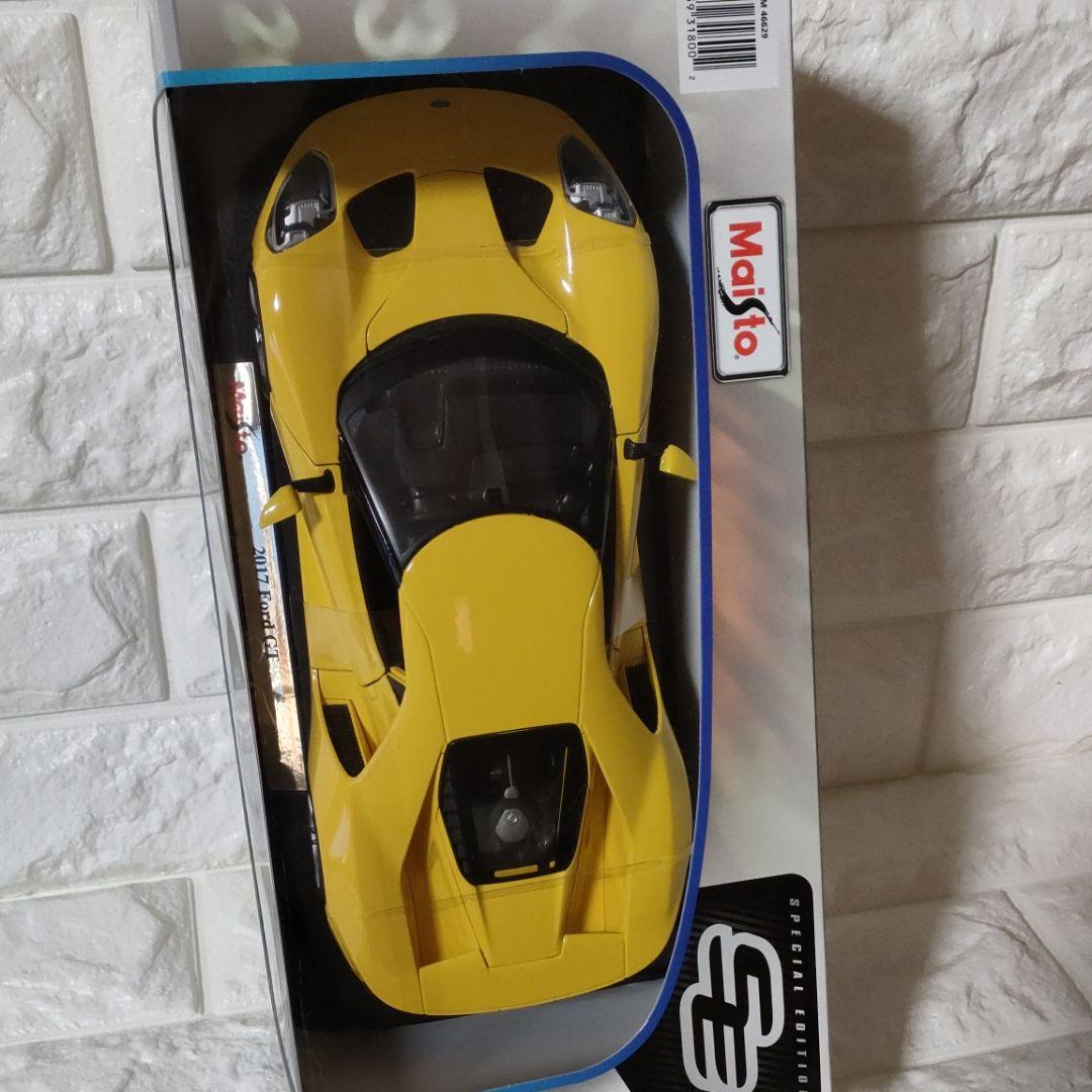 《ミニカー》★Maisto『2017 Ford GT』1/18 ☆YELLOW