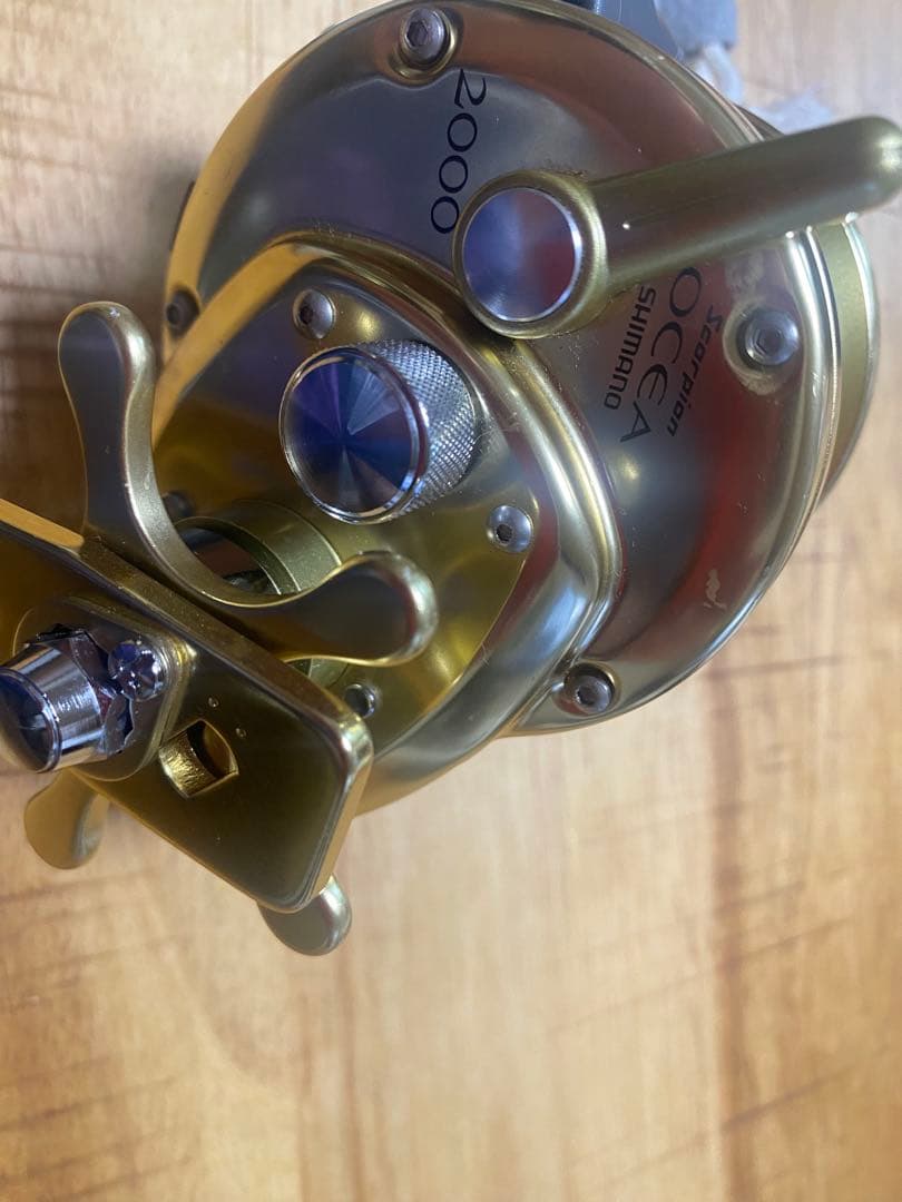 SHIMANO OCEA 2000 ベイトリール