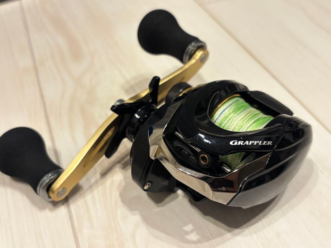 【値下げ】SHIMANO 16グラップラーBB200HG右ハンドル