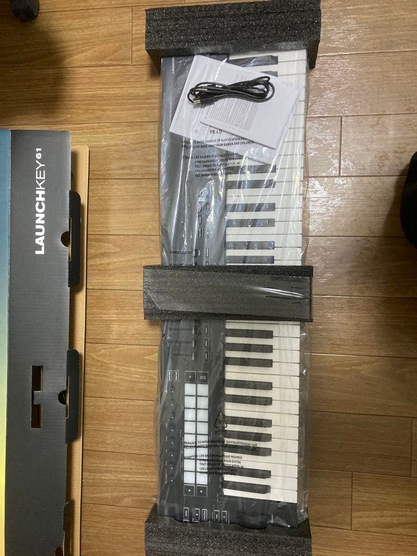 【美品】【セット】NOVATION Launchkey 61 MK3