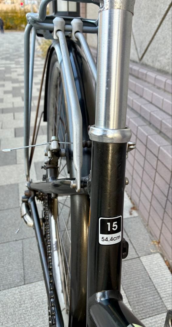 トレック　Trek Allant. クロスバイク　24段　東京