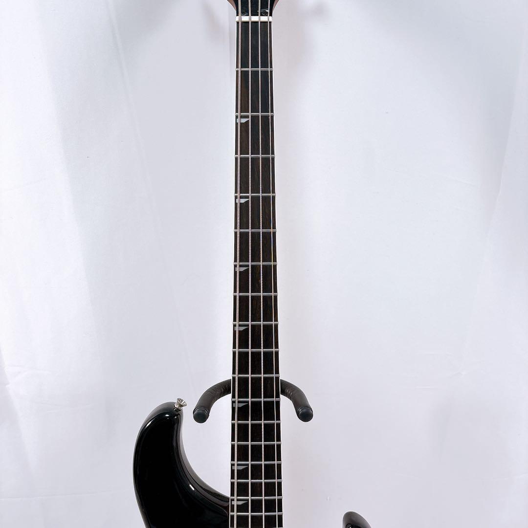 【ほぼ新品】Ryoga VAL-BASS エレキベース メーカー保証付き