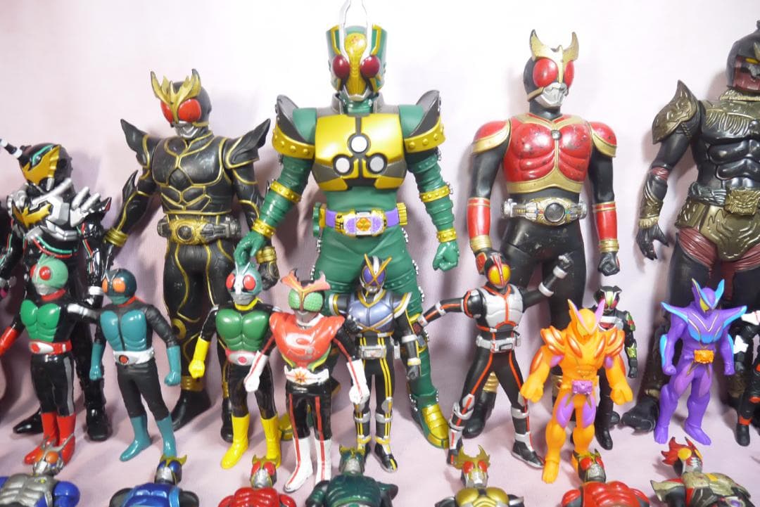 ライダーヒーローシリーズ　ビッグサイズソフビフィギュアなど　85体セット