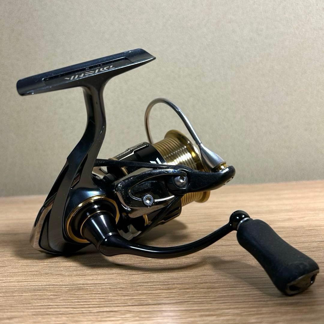 ダイワ　セオリー　DAIWA THEORY 2506H スピニングリール