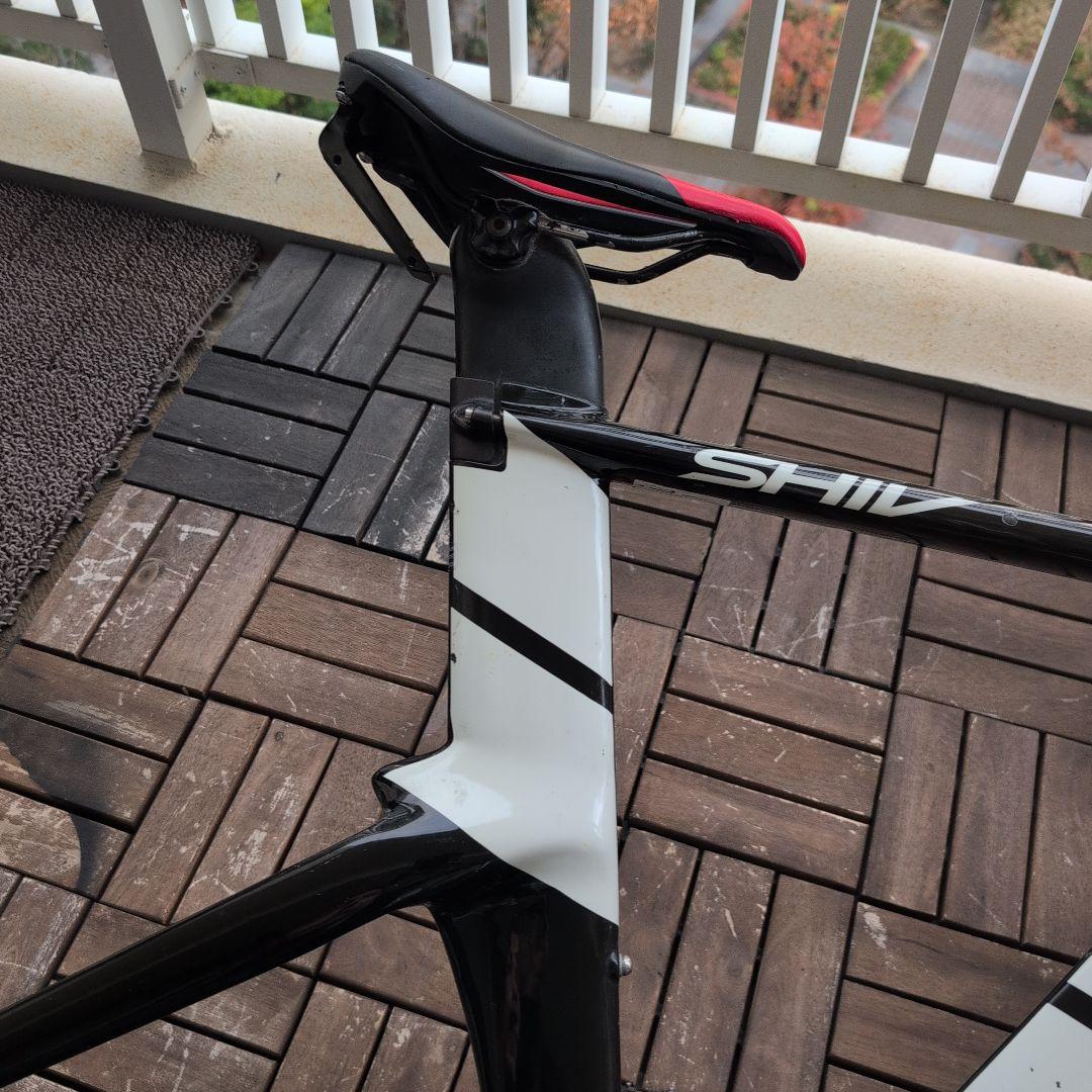 最終値下げ！SPECIALIZED SHIV カーボンフレーム ＆ 画像の付属品