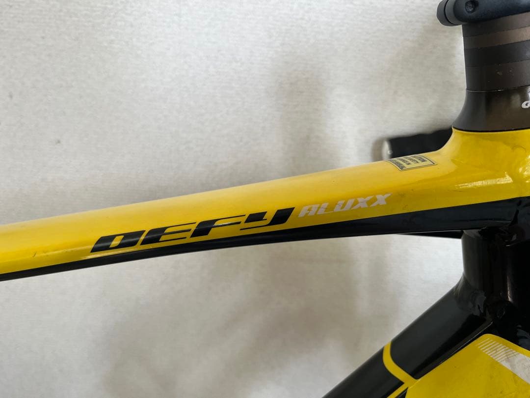 売約済 GIANT DEFY 4 Claris 2015年モデル Mサイズ