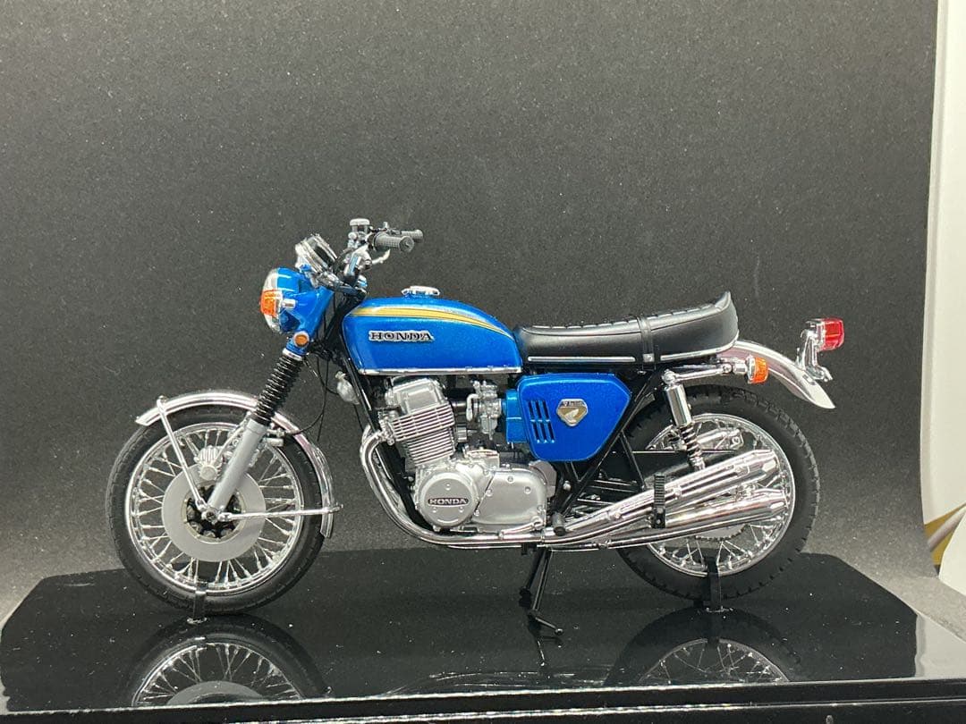 ⑧ 1/12スケール　ホンダCB750FOURノーマル　プラモデル完成品