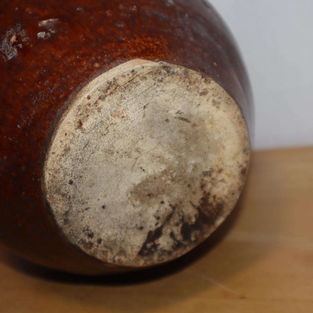 ジャワ島沖、海上がりの瀬戸の髭徳利