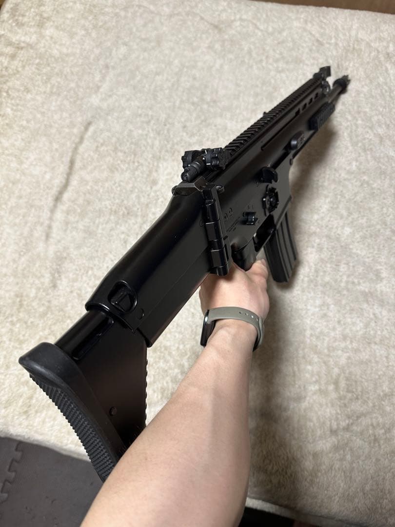 次世代電動ガン東京マルイ SCAR-L ブラック