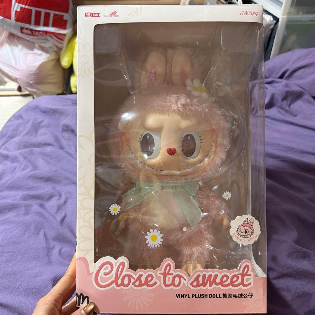 ぬいぐるみ LABUBU MOKOKO CLOSE TO SWEET