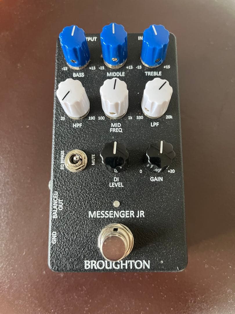 ベース Broughton Messenger Jr preamp