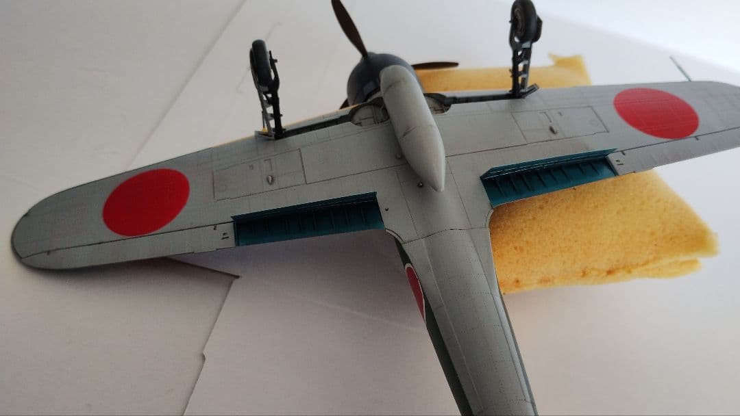 プラモデル完成機　1/48　零戦52型甲(三菱製)