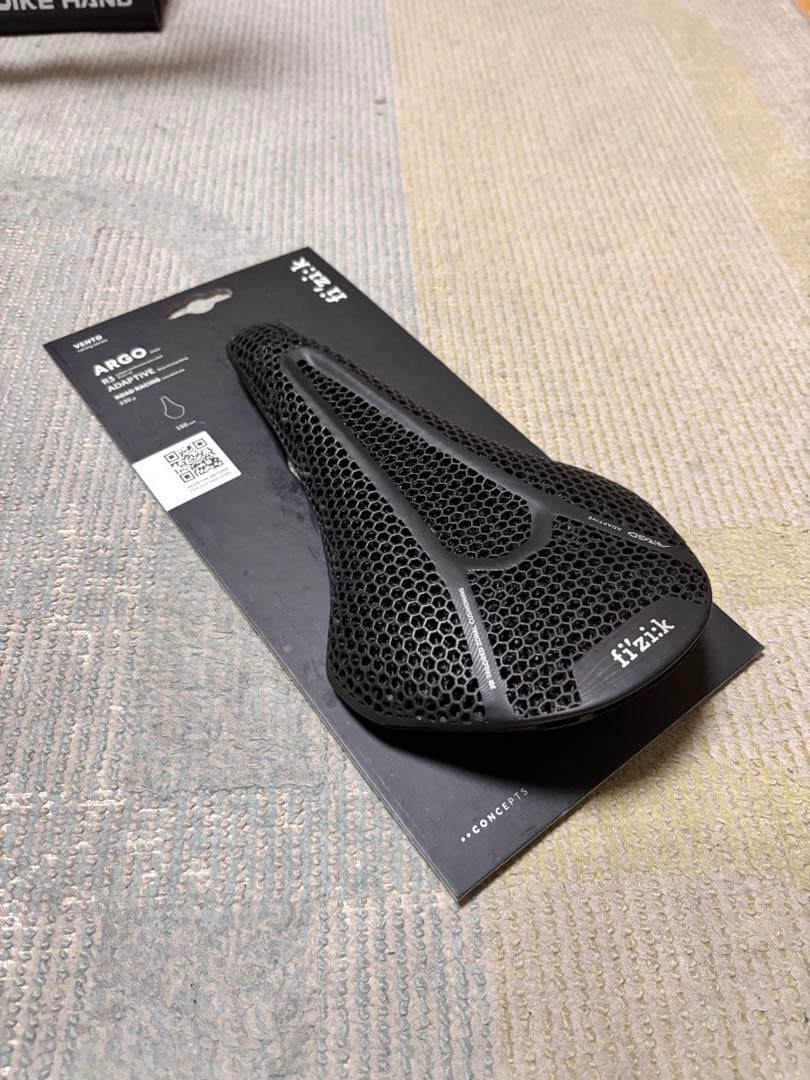 FIZIK フィジーク ARGO VENTO R3 ADAPTIVE 150mm