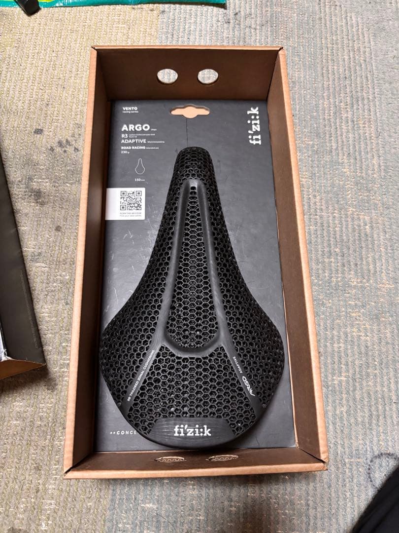 FIZIK フィジーク ARGO VENTO R3 ADAPTIVE 150mm