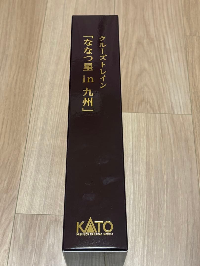 KATO クルーズトレイン「ななつ星 in 九州」 8両セット