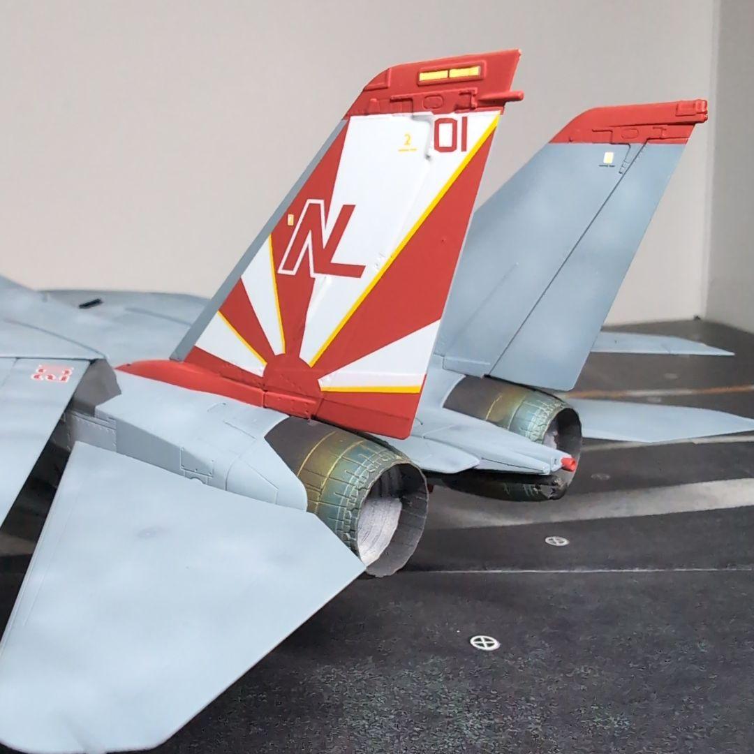 ファインモールド製　F-14Ａ トムキャット VF-111　1/72 完成品