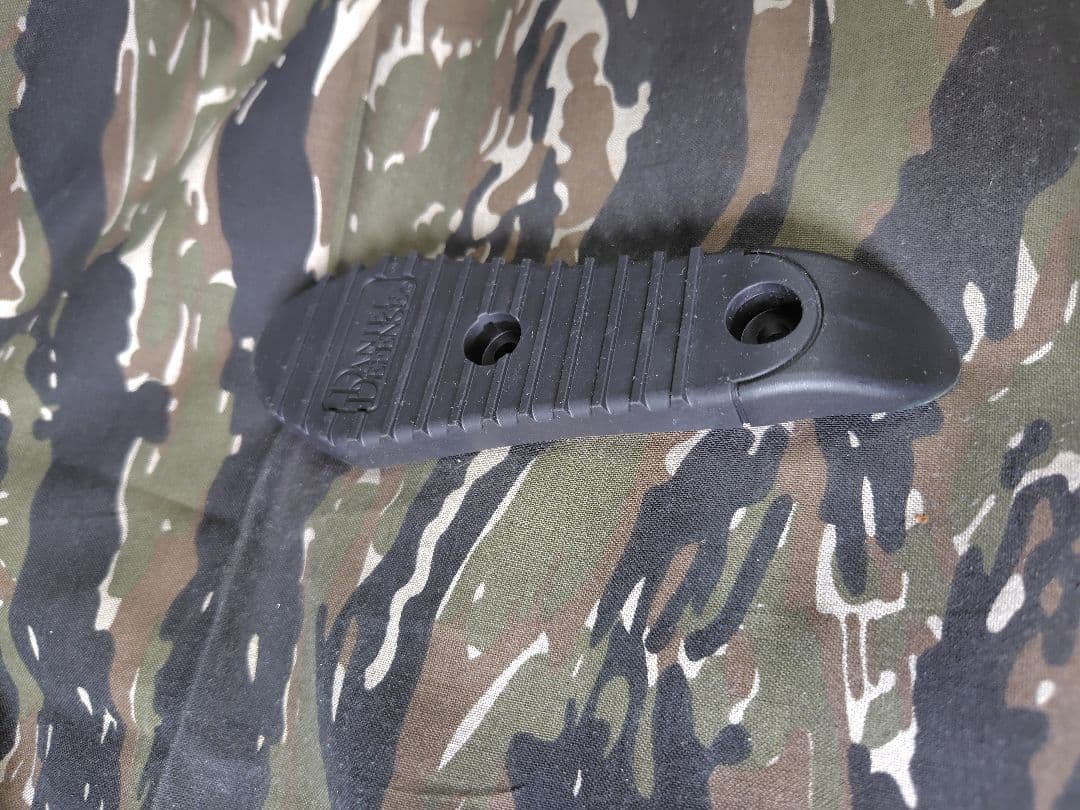 Daniel Defense Collapsible Buttstock　実物