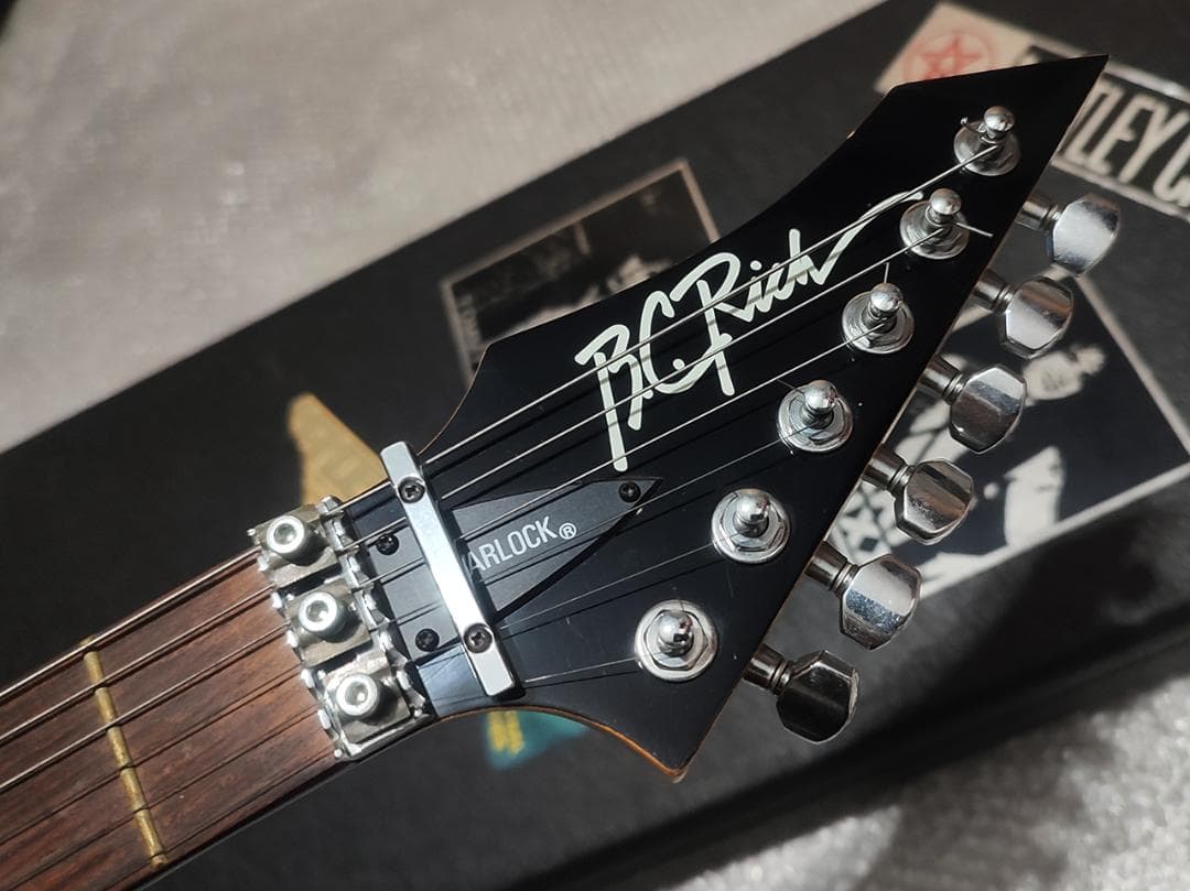 B.C. RICH Warlock エレキギター 86年 日本製 ハードケース付