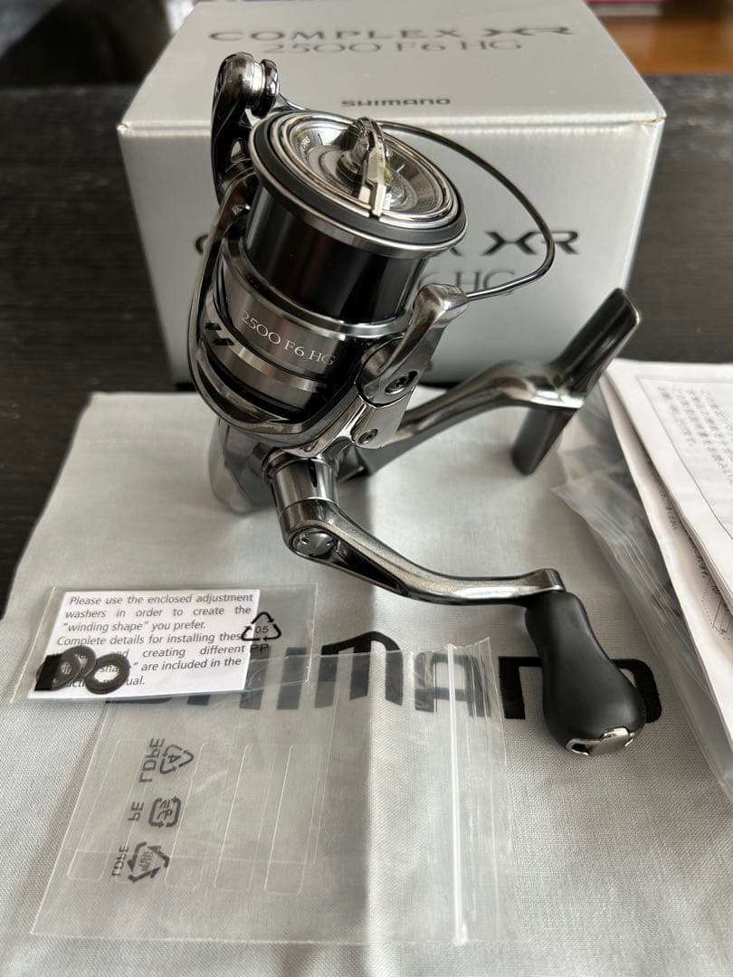 【最安・極美品】シマノ COMPLEX XR 2500F6HGスピニングリール