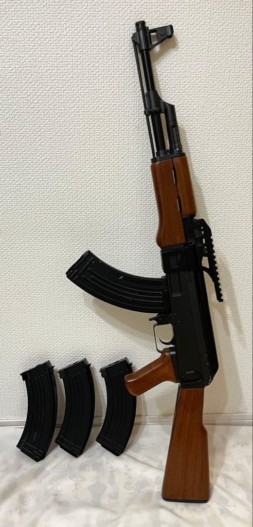 東京マルイ AK47 電動ガン　マウントレール付