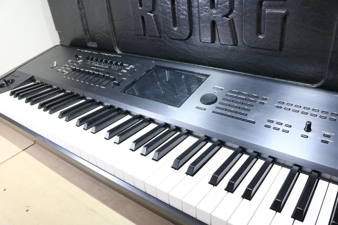 【良品】KORG KRONOS-73 73鍵 シンセサイザー 純正ハードケース