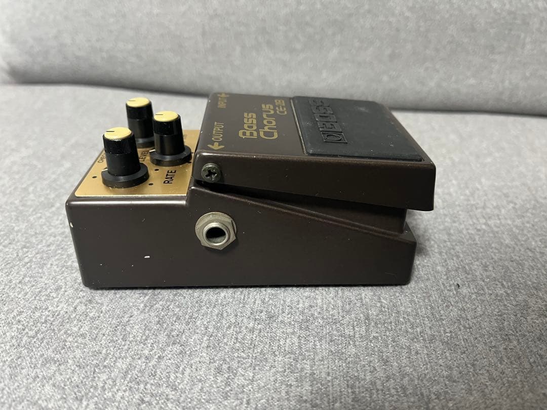 【日本製】BOSS CE-2B ベースコーラス 中古