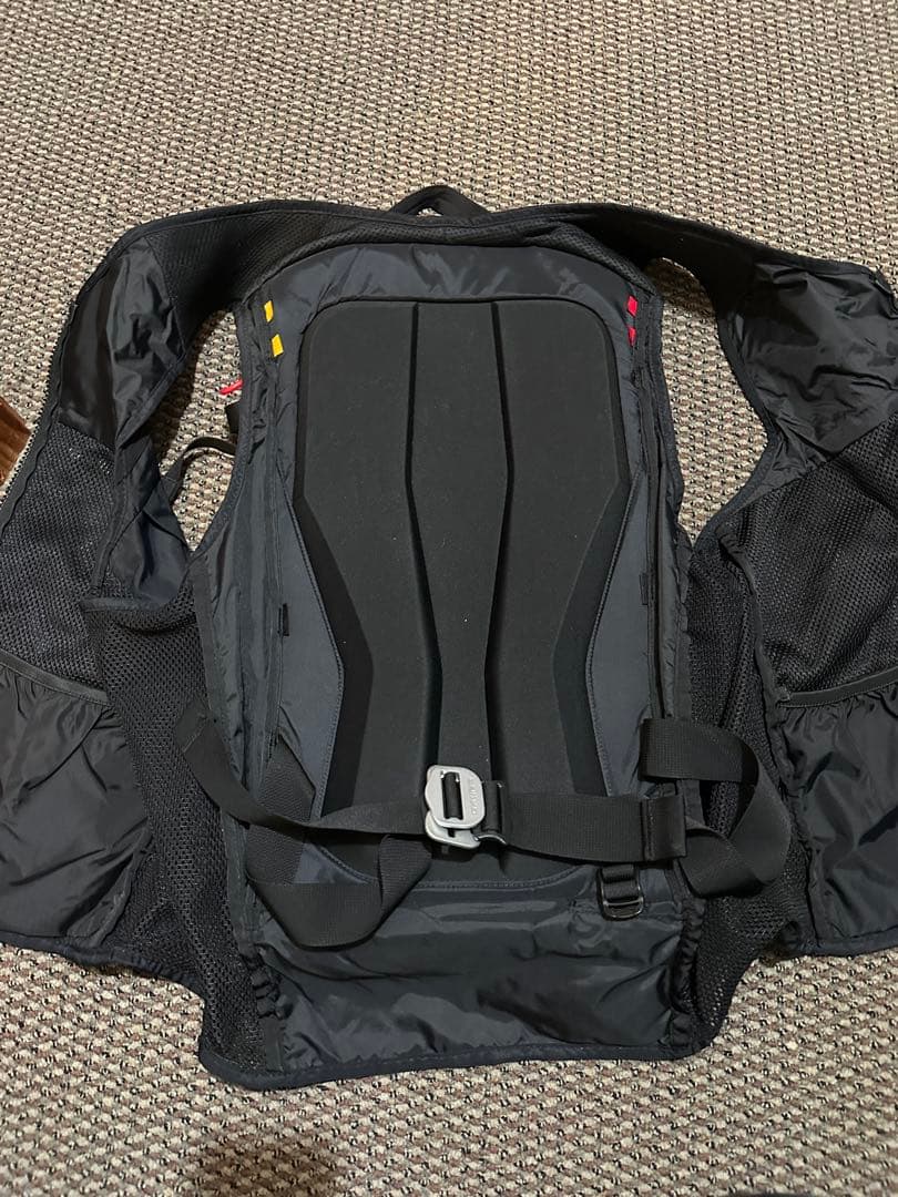 DAKINE Poacher RAS Vest Black ダカイン