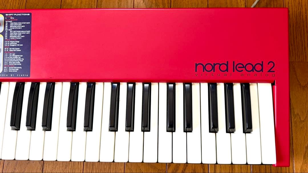 【値引き中】 clavia Nord Lead 2 / 美品 / 匿名配送