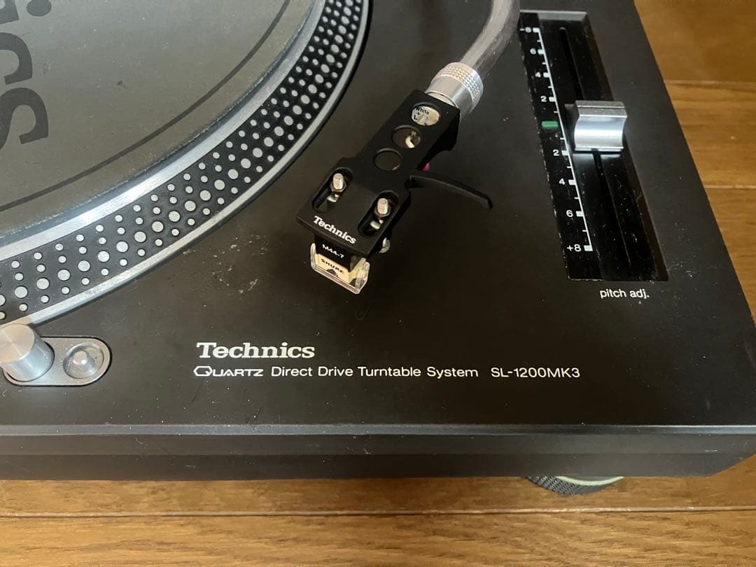テクニクス　SL-1200 MK3 ターンテーブル　レコード
