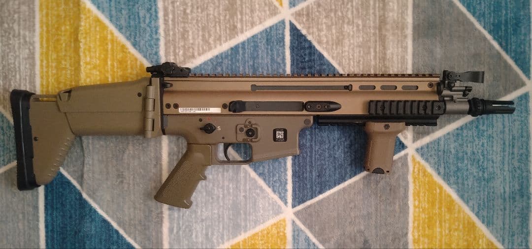 東京マルイ 次世代電動ガン SCAR-L CQC TAN