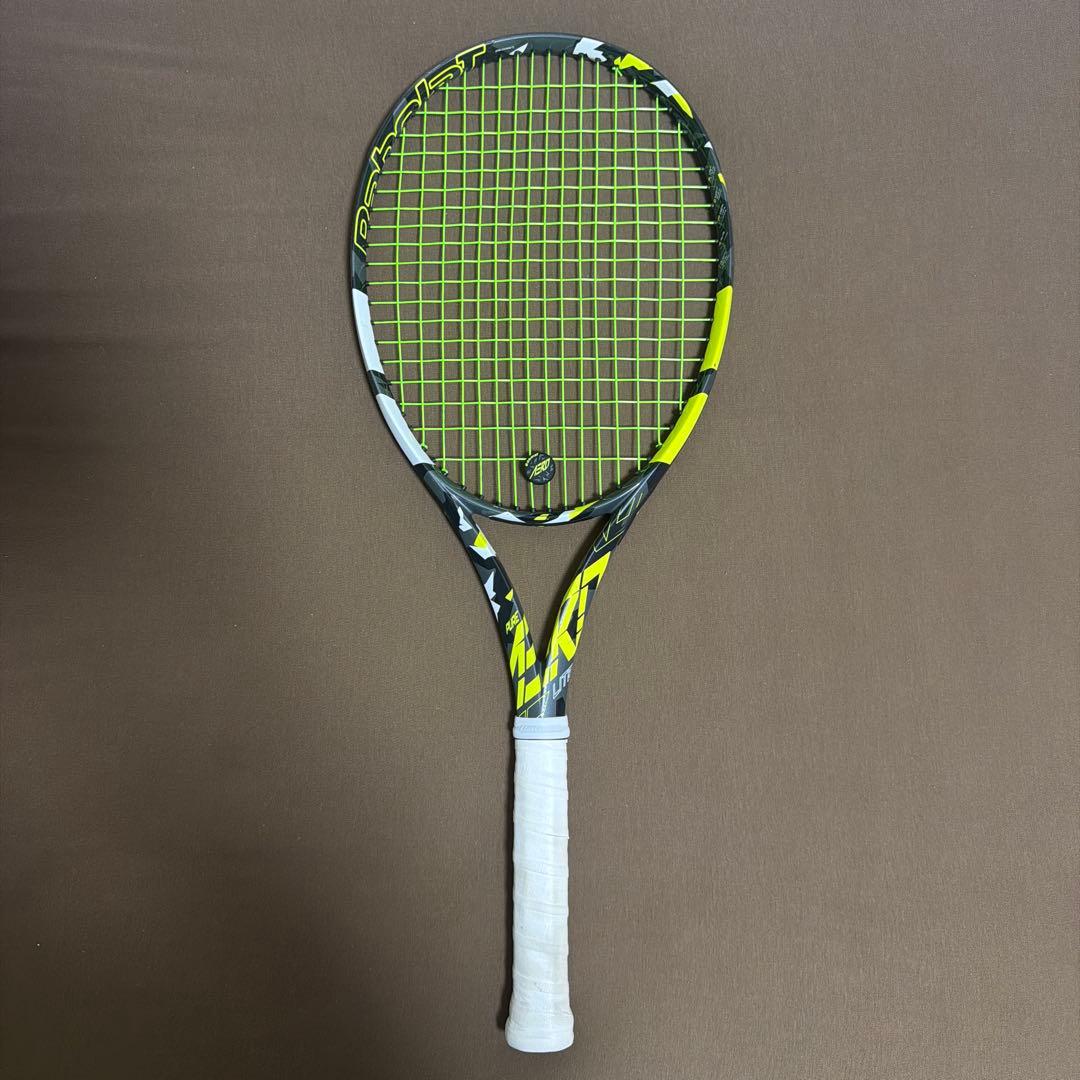 T*a様 Babolat ピュアアエロライト 2022 G2