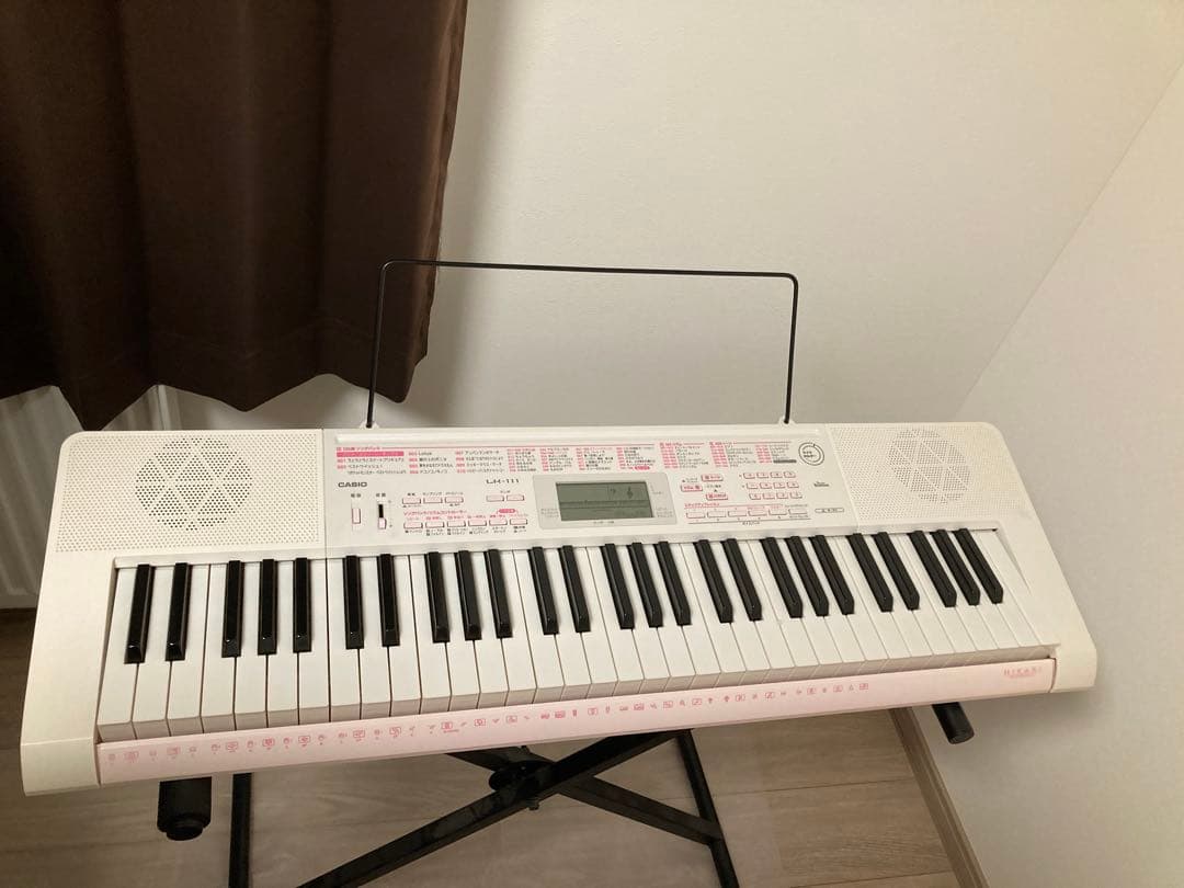 CASIO LK-111 キーボード 61鍵盤