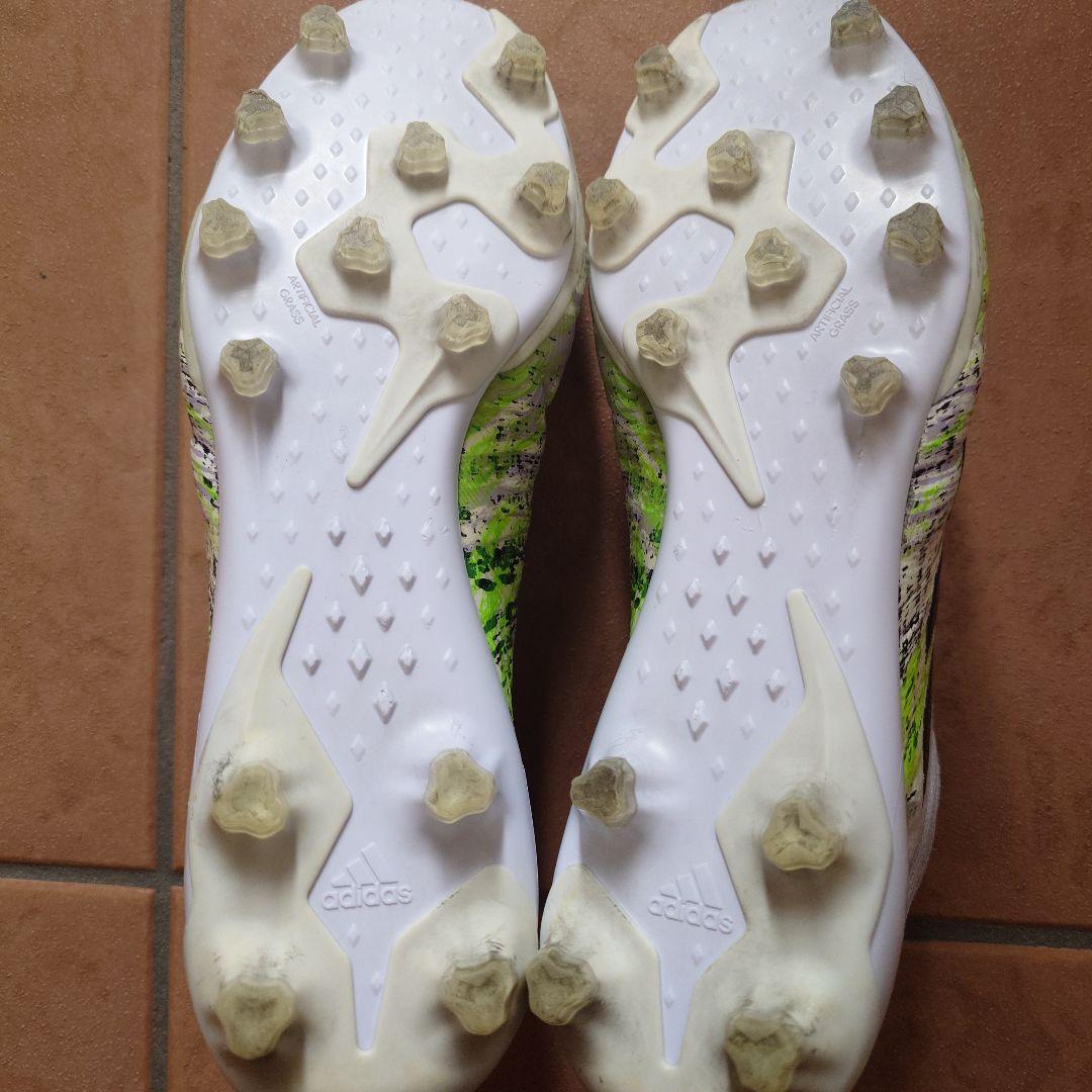 adidas サッカーシューズ ホワイト/イエロー/ブラック