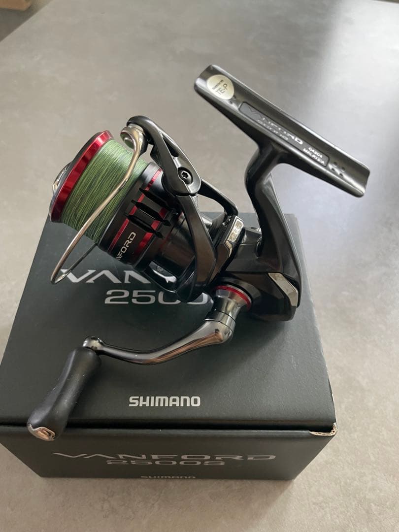リール SHIMANO 20VANFORD 2500S