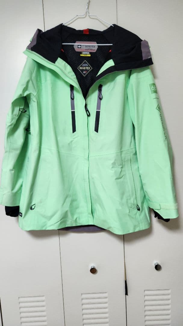 スノーボードウェア 686 GORE-TEX CORE SHELL JACKET