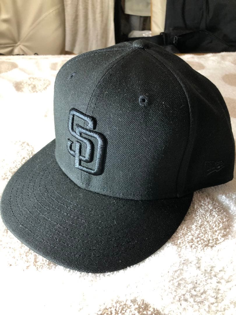 New Era ブラック SDロゴ キャップ