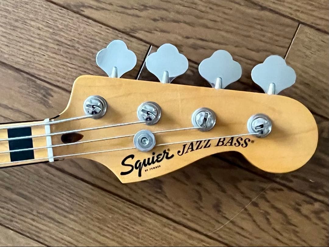 スクワイアー Squier ClassicVibe 70s Jazz Bass