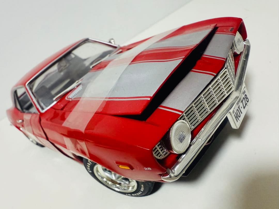 アーテル/'69 Chevyシボレー Camaroカマロ 2200台限 1/18