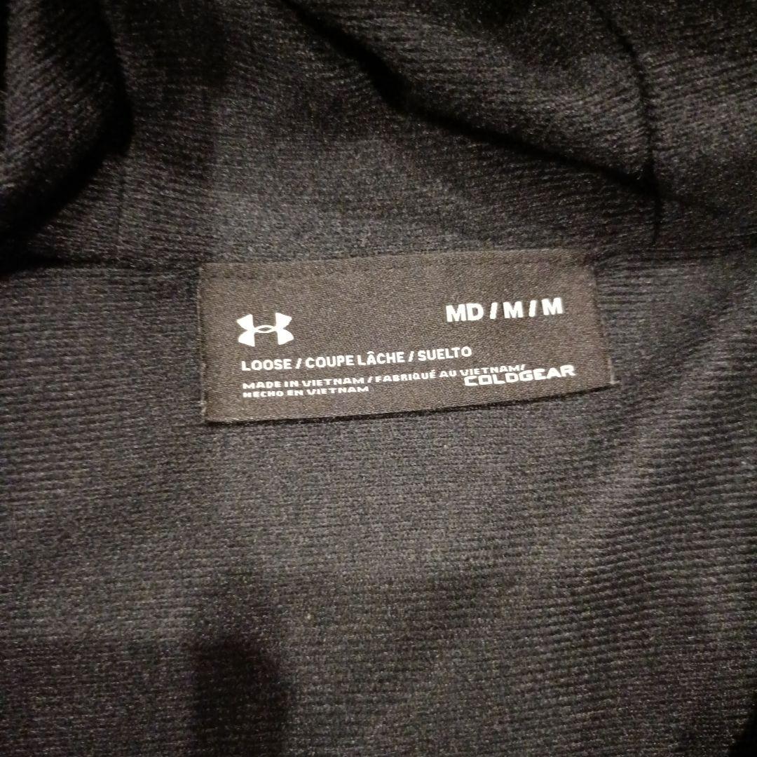 UNDER ARMOUR ブラック ベンチコート　M