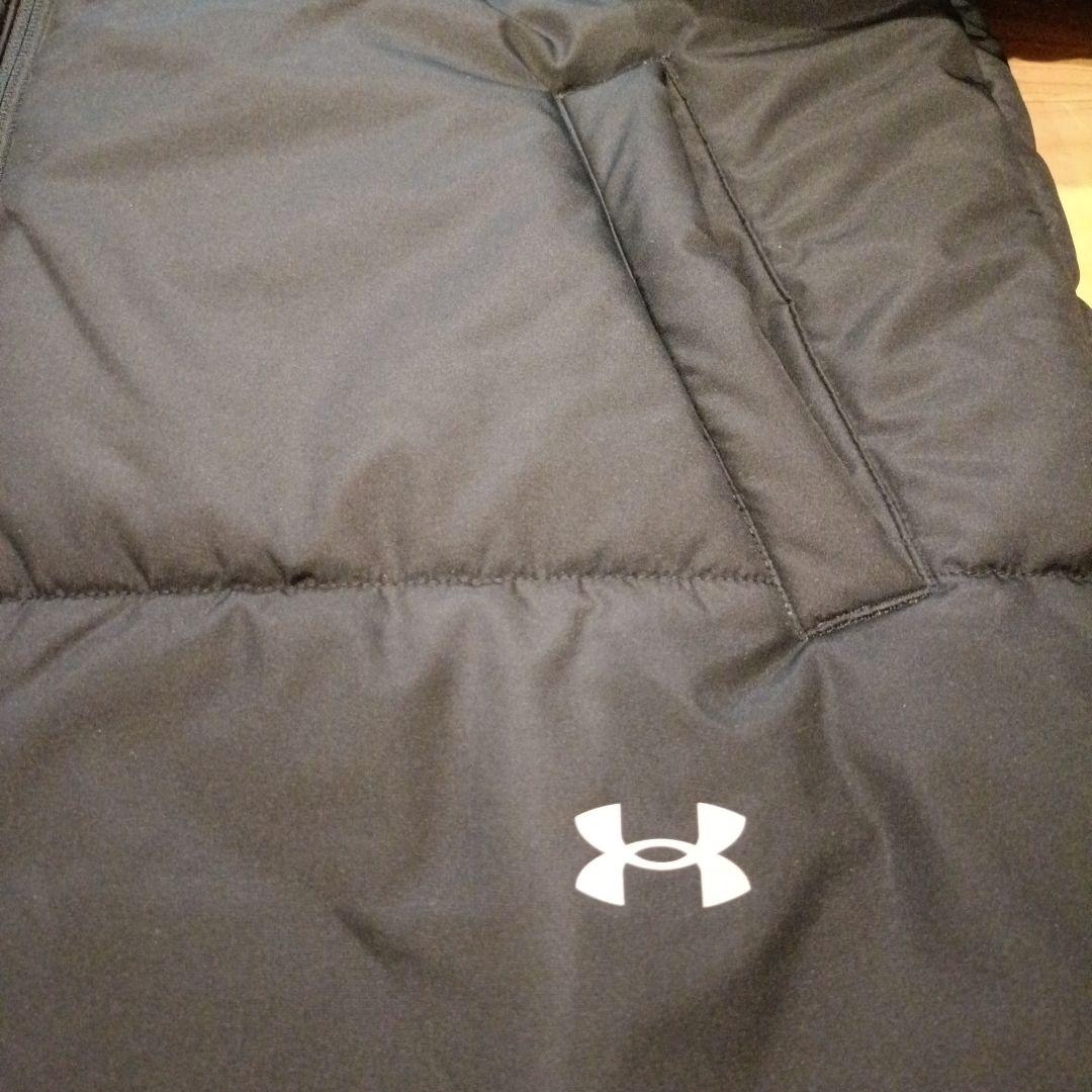 UNDER ARMOUR ブラック ベンチコート　M