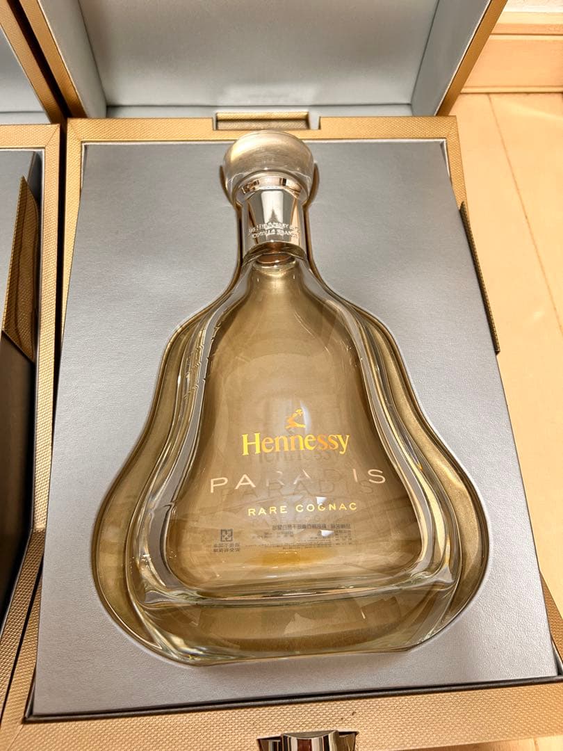 美品 Hennessy Paradis 空瓶3本セット 箱付き