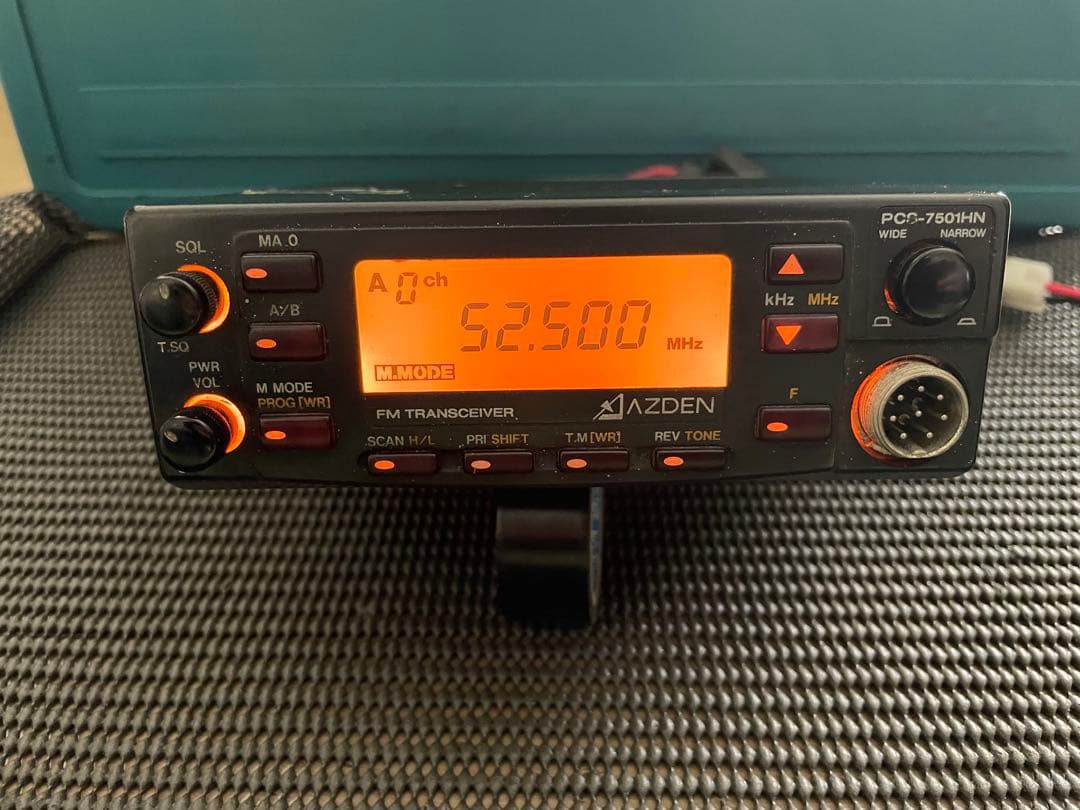 AZDEN 50MHz 無線機　2台