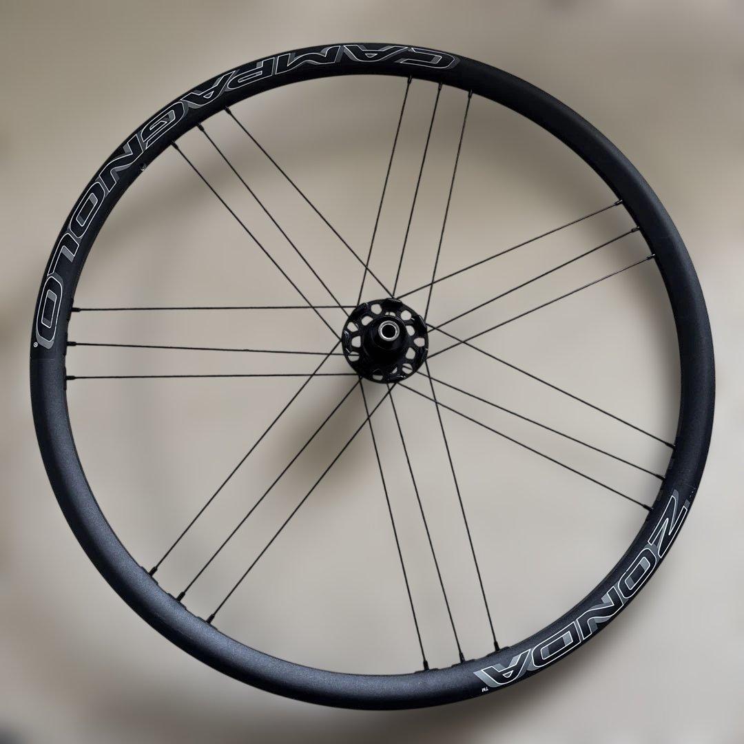 Campagnolo Zonda DB フロントのみ　ホイール　ほぼ新品