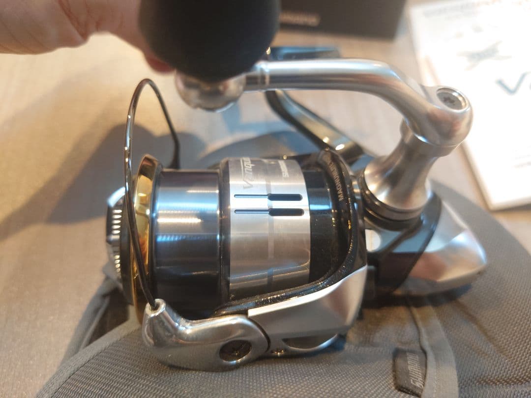 SHIMANO Vanquish 2500S スピニングリール